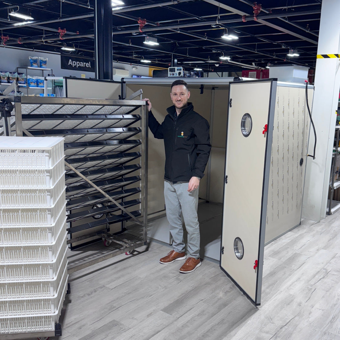 Commercial Incubator, Hatcher (Farm Trolleys) T2400SH | Hatching Time